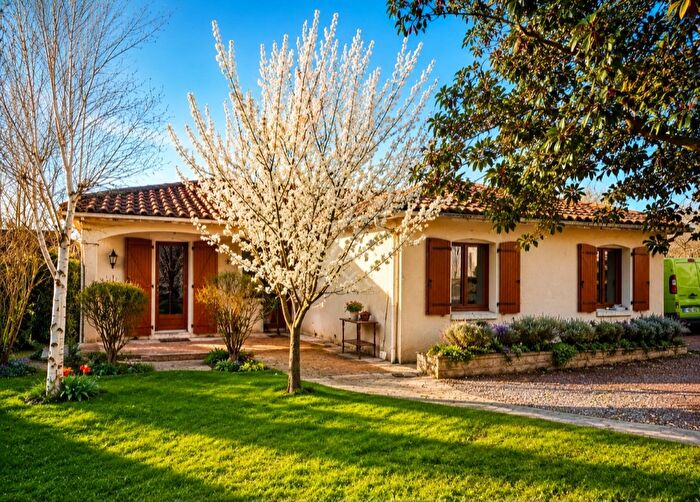 Maison 5 pièces à vendre à Ruelle-sur-Touvre