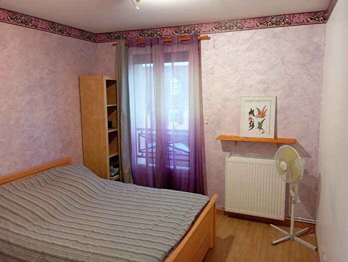 Appartement 1 pièce à louer à Rue du Tir-Mont Châlat-Saint Hubert, Chelles