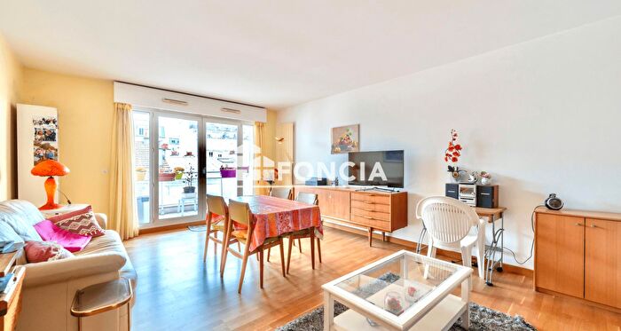 Appartement à vendre - Puteaux, République - 3 pièces - 2 chambres