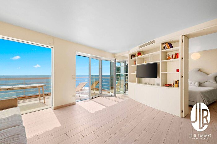 Appartement 3 pièces à Cabbe-Saint Roman, Roquebrune-Cap-Martin, à louer