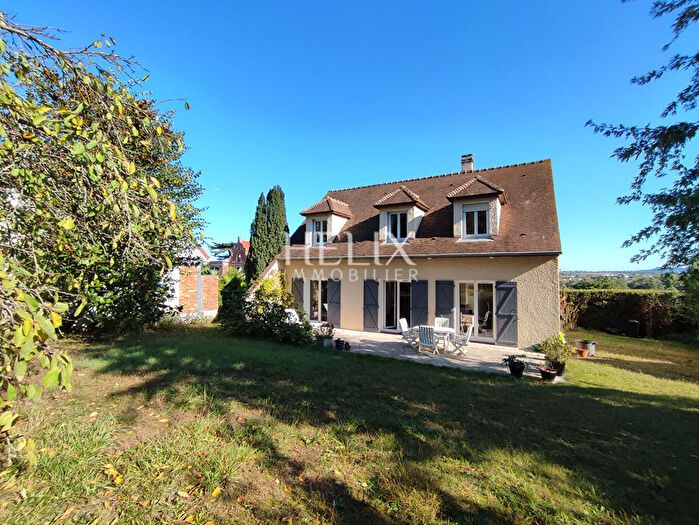 Maison à vendre - Le Mesnil-le-Roi - 7 pièces - 4 chambres