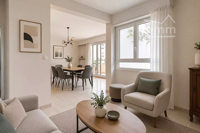 Joué-lès-Tours, Centre-ville - Appartement 4 pièces à vendre