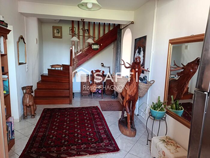 Maison à vendre - Saint-Martin-des-Fontaines - 6 pièces - 4 chambres