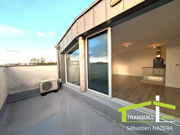 Appartement à vendre - Saint-Médard-en-Jalles, Centre-ville - 3 pièces - 2 chambres