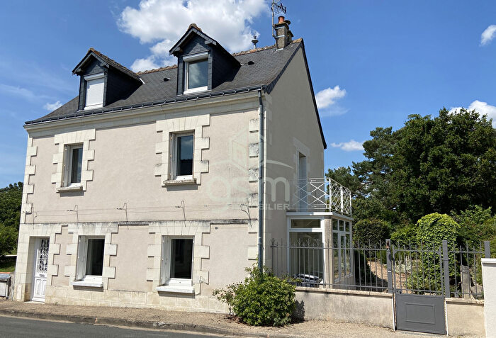 Maison à vendre - Noyant-de-Touraine - 6 pièces - 3 chambres