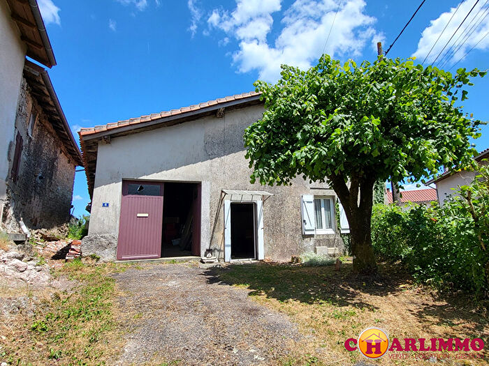 Maison à vendre - Brigueuil - 3 pièces - 2 chambres