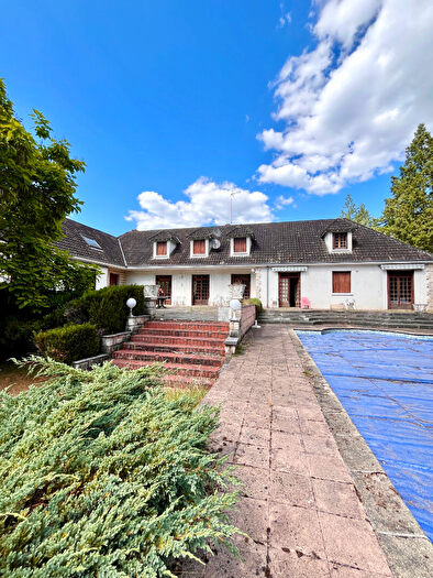 Maison 11 pièces à vendre - Nouan-le-Fuzelier