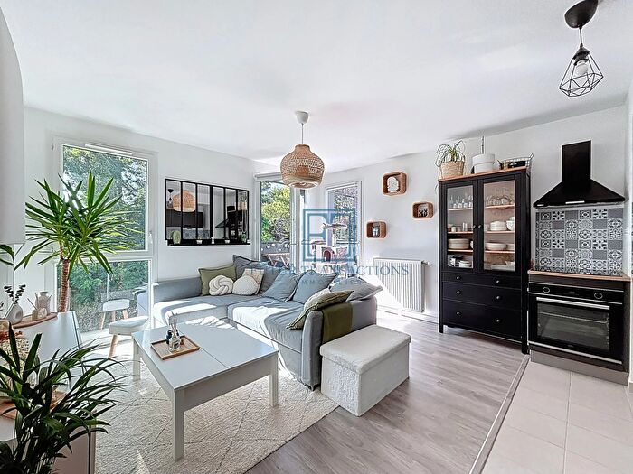 Appartement à vendre - Plaisir, Gâtines, Boissière, Mare aux Saules - 2 pièces - 1 chambre