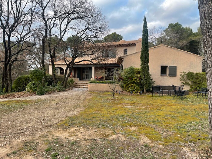 Maison à vendre - Rognes - 10 pièces - 8 chambres