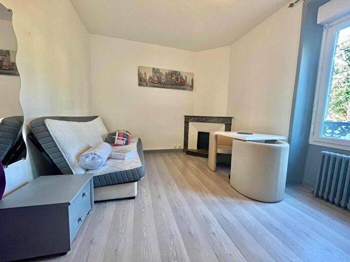 Appartement à louer - Saint Martin, Périgueux - 1 pièce