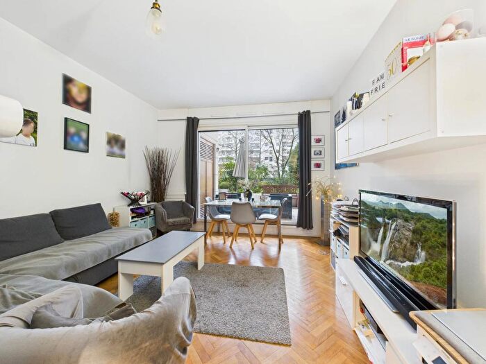 Appartement à vendre - Levallois-Perret, Front de Villiers - 3 pièces - 2 chambres