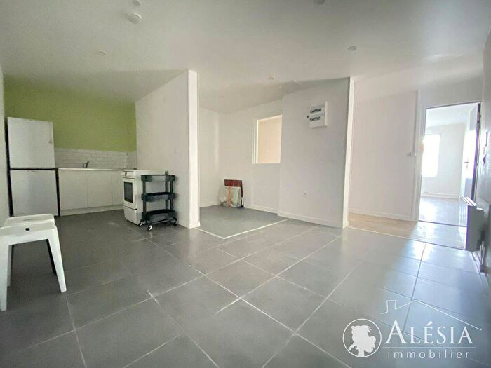 Lépine : Appartement 3 pièces à louer