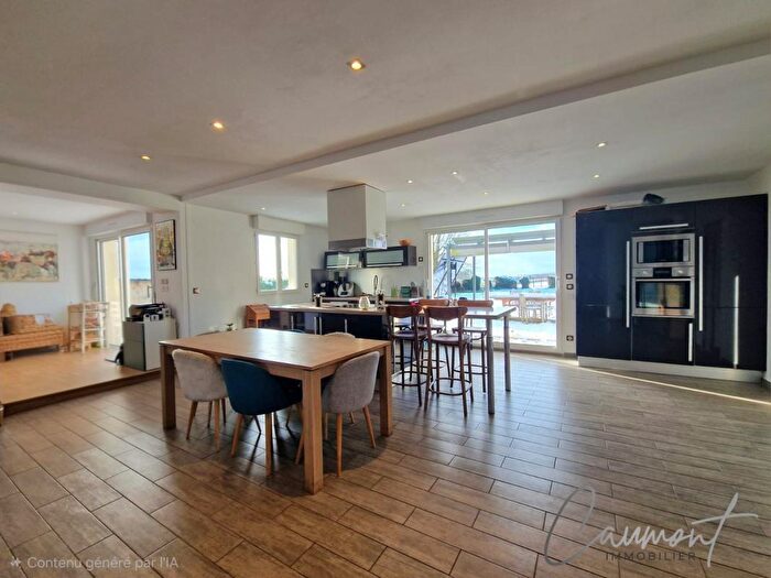 Maison à vendre - Saint-Jean-de-la-Neuville - 6 pièces - 4 chambres