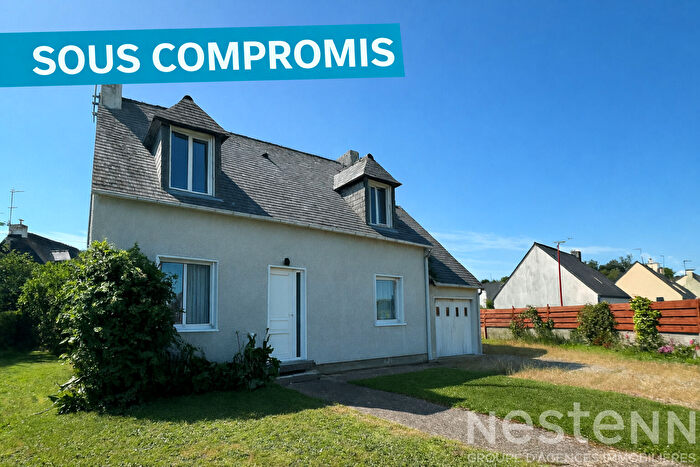 Maison à vendre - Landévant - 6 pièces - 5 chambres