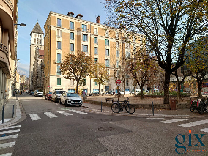 Appartement à vendre - Grenoble, Centre-ville - 10 pièces - 6 chambres