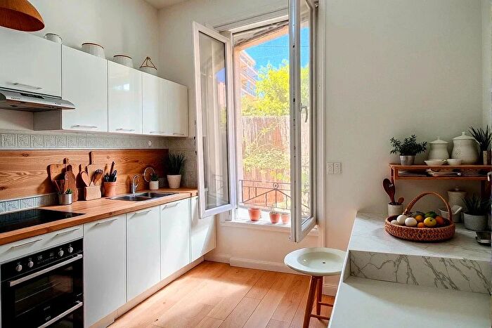 Nice, Pasteur : Appartement 2 pièces à vendre