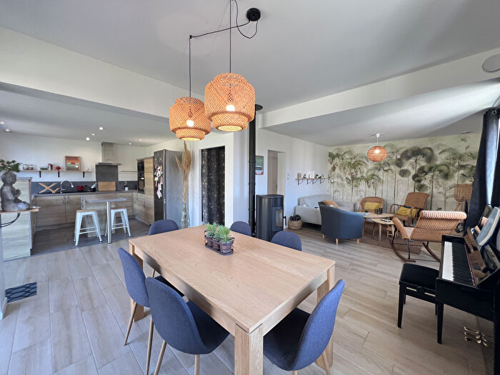 Maison 5 pièces à vendre - La Roche-sur-Yon, Le Bourg sous la Roche