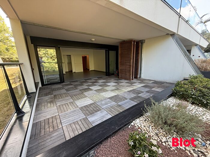 Appartement 3 pièces à Cesson-Sévigné, Centre-ville, La Hublais, Beausoleil, à vendre