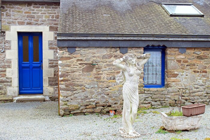 Maison 4 pièces à vendre à Plésidy