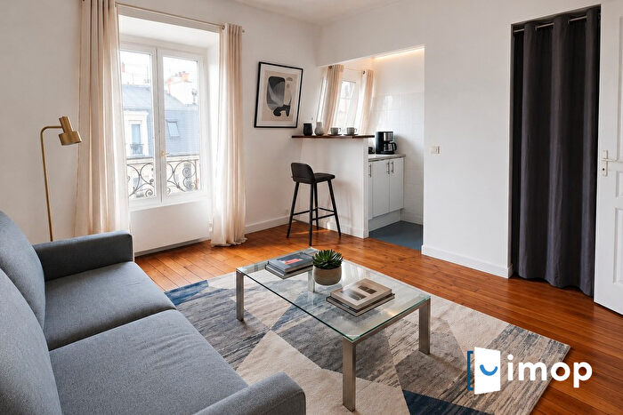 Paris 17ème, La Fourche, Guy Moquet - Appartement 2 pièces à vendre