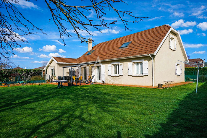 Maison à vendre - Lons - 7 pièces - 5 chambres