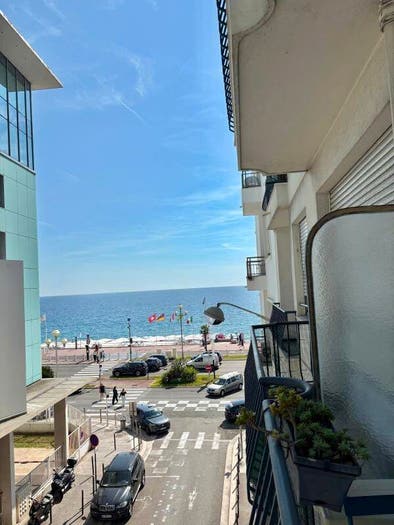 Californie, Nice - Appartement 1 pièce à louer