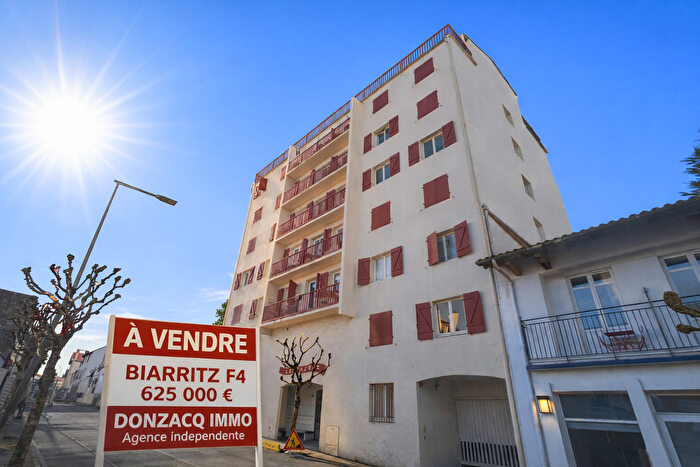 Appartement à vendre - Biarritz, Saint-Martin, Lahouze, Verdun - 4 pièces - 3 chambres