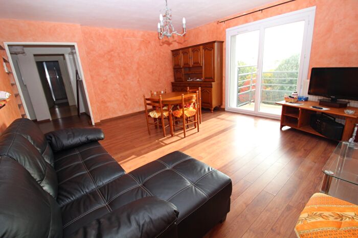 Appartement à vendre - Guyancourt - 3 pièces - 2 chambres