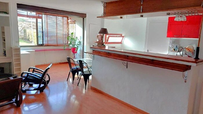 Appartement à vendre - Meaux - 4 pièces - 3 chambres