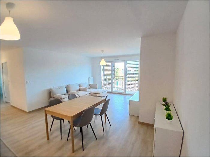 Appartement 3 pièces à louer - Cheminots-Acacias-Faubourg de Lille, Valenciennes