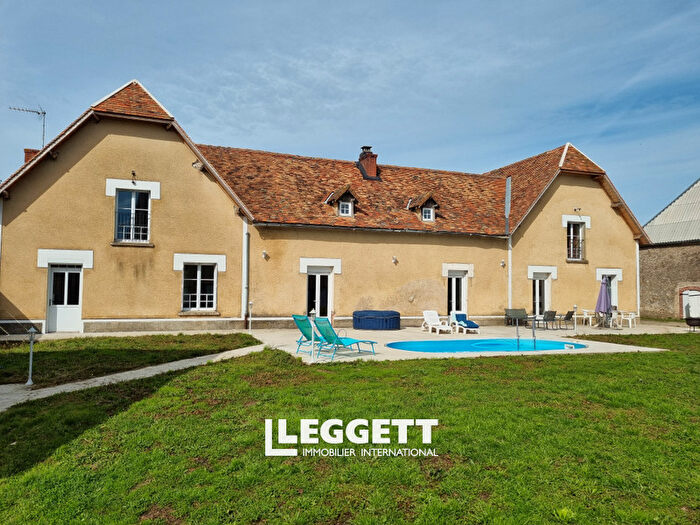 Maison à vendre - Montmorillon - 5 chambres