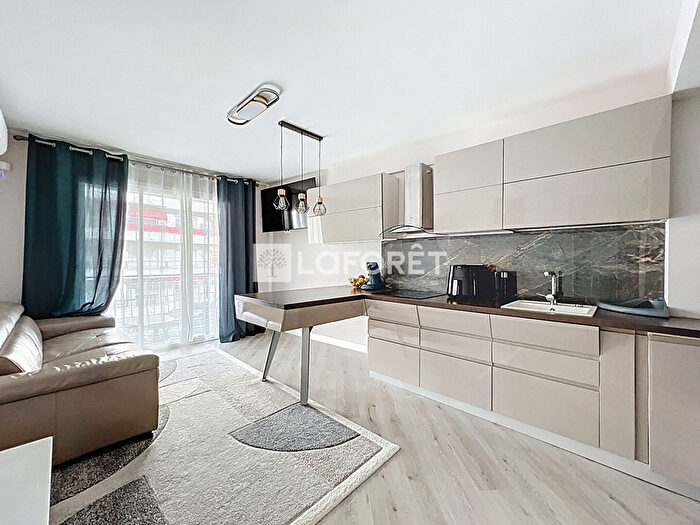 Appartement à vendre - Nice, Madeleine - 3 pièces - 2 chambres