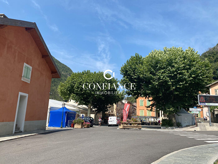 Isola : Maison 5 pièces à vendre