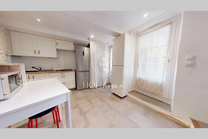 Appartement à louer - Puyloubier - 2 pièces - 1 chambre