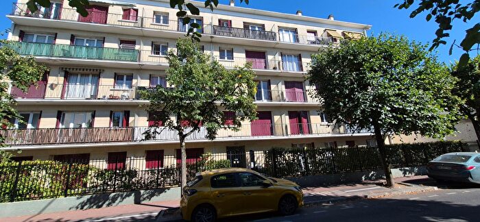 Saint-Maur-des-Fossés, La Varenne - Appartement 1 pièce à vendre