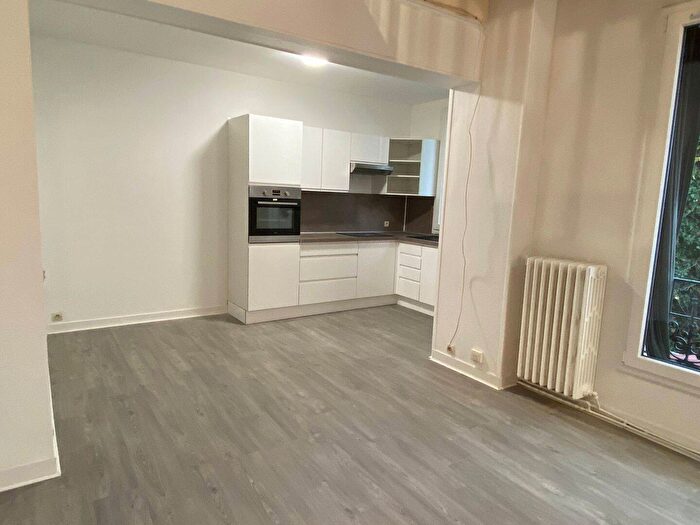 Appartement 1 pièce à Neuilly Epoque, Villemomble, à louer