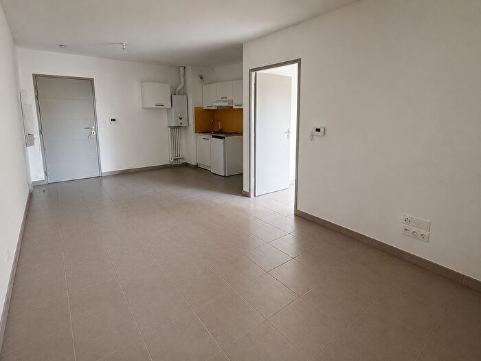 Appartement 2 pièces à vendre - Nîmes, Route d'Arles