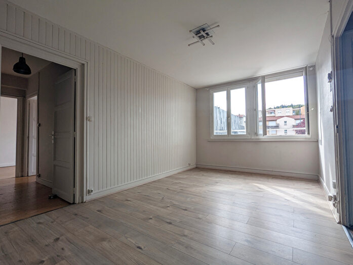 Appartement 3 pièces à Clermont-Ferrand, Chanteranne, La Glacière, à louer