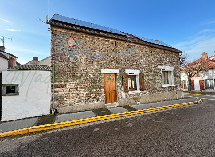 Maison à vendre - Bonnières-sur-Seine - 3 pièces - 2 chambres