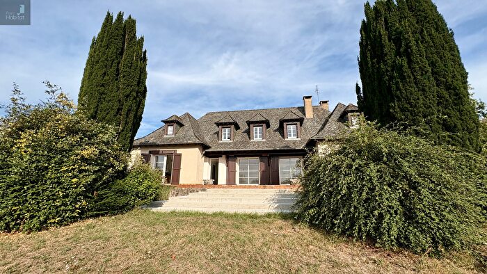 Maison à vendre - Coubisou - 7 pièces - 6 chambres