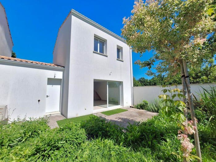 Maison 4 pièces à louer à Médis