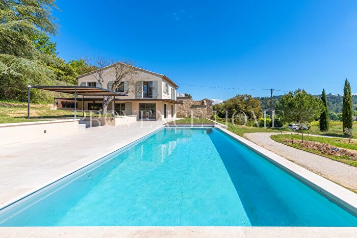 Maison à vendre - Ménerbes - 6 pièces - 5 chambres