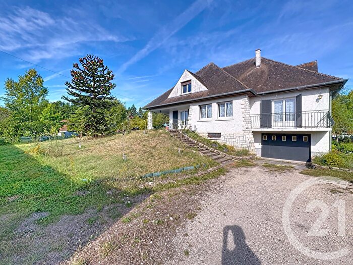 Maison à vendre - Neung-sur-Beuvron - 6 pièces - 4 chambres