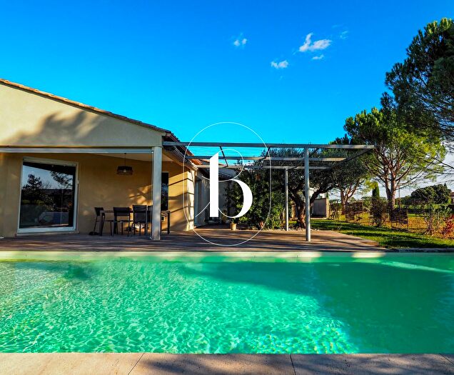 Maison à vendre - Uzès - 5 pièces - 4 chambres