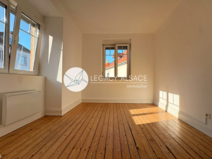 Appartement à vendre - Strasbourg, Neudorf, Saint-Urbain, Landsberg - 3 pièces - 2 chambres