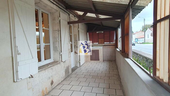 Maison à vendre - Fléac - 4 pièces - 2 chambres