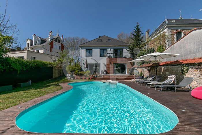 Villiers-sur-Marne, Les Stades - Maison 7 pièces à vendre