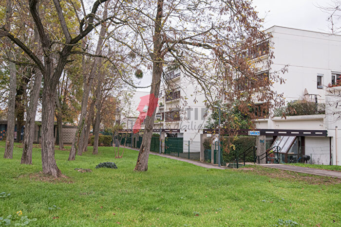 Appartement à vendre - Évry, Champs Elysées - 4 pièces - 2 chambres