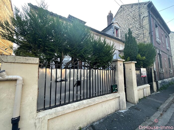 Maison à vendre - Creil, Voltaire, Gare - 5 pièces - 4 chambres
