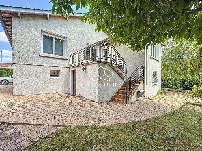 Maison à vendre - Chazay-dAzergues - 5 pièces - 3 chambres